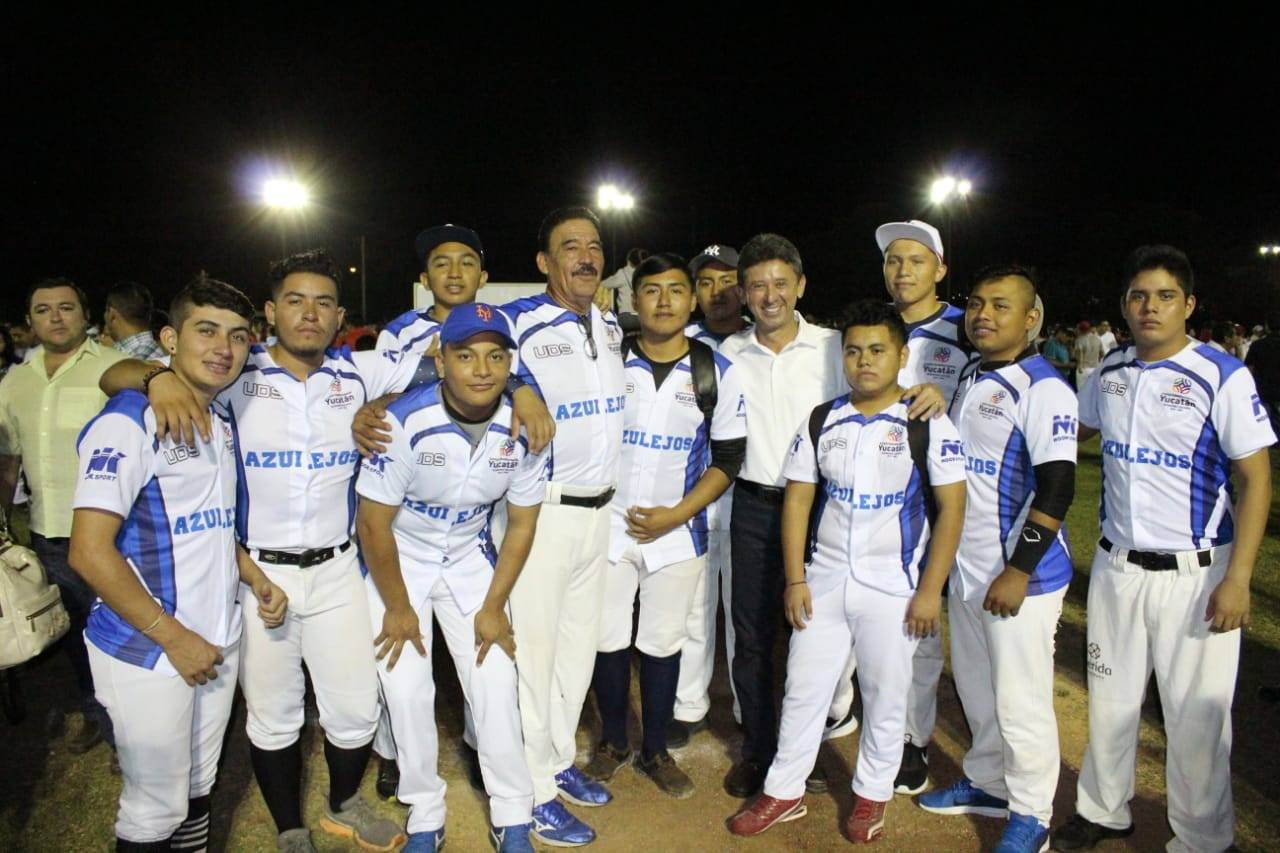 Pléibol regional, de 5 a 16 años, en el sur