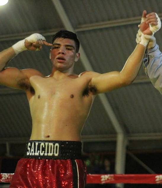 Función de box con sangre norteña