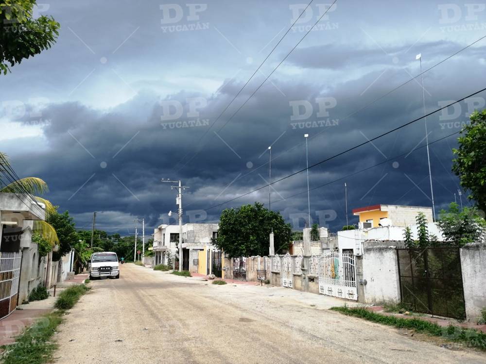 Fuerte tormenta afecta a Mérida y el oriente de Yucatán