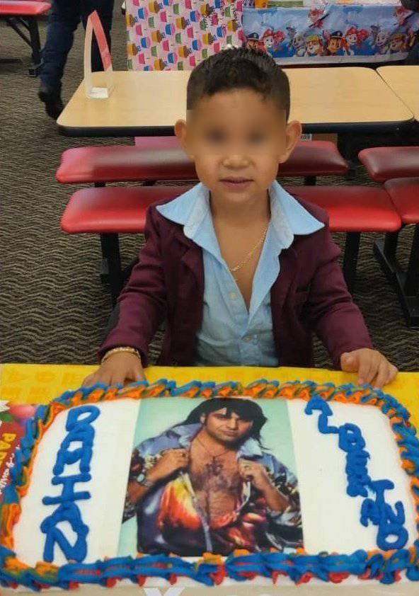 Chavito pide su fiesta de cumpleaños de 'Albertano'