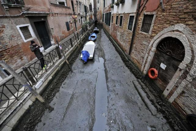 Irreconocible Venecia sin agua