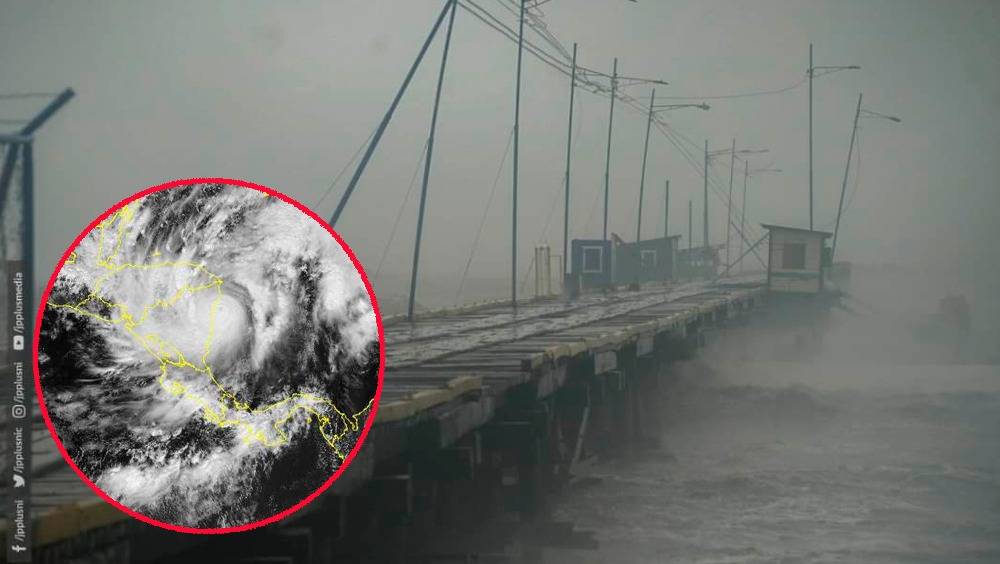 Huracán Eta toca tierra en Nicaragua e inicia con la destrucción (videos)