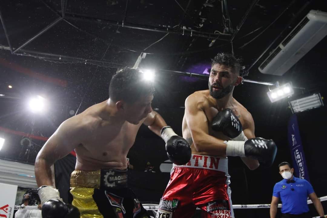 "Latín", "Vargas" y "Colorado" brillaron en las Noches de Boxeo de SIPSE